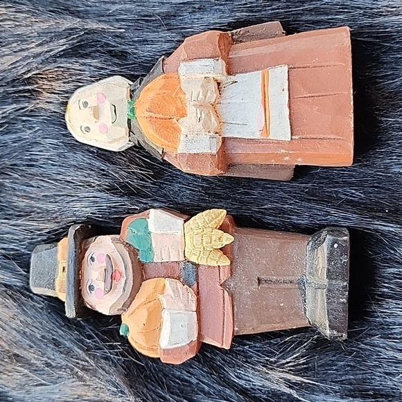 VINTAGE HANDMADE WOOD PILGRIMS | Holiday | Vintage Handmade Wooden Hand ...